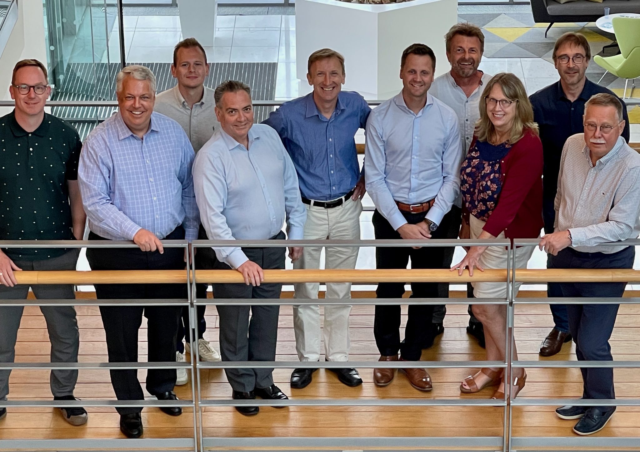 Hybrid Software nutzt Synergien der Gruppe und gewinnt zwei Pinnacle Product Awards 2023